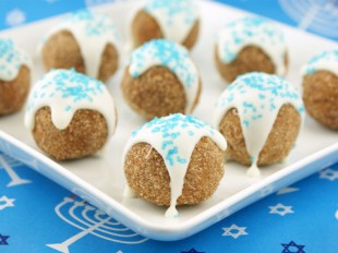 Vanilla Glazed Hanukkah Sufganiyot | CANDIQUIK